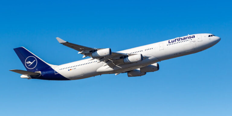 Lufthansa NFT: Major Airline Launches Polygon 'uptrip' Loyalty Program
