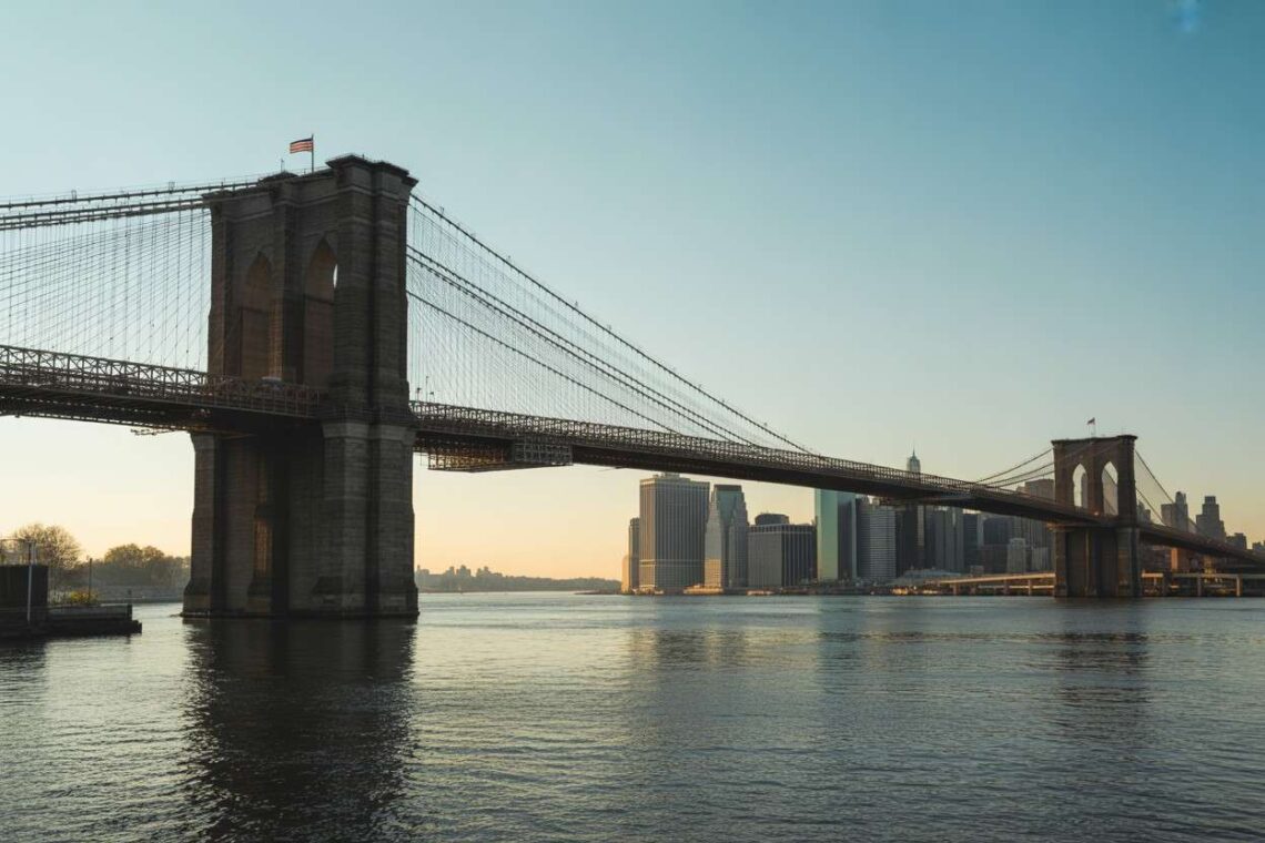 US Tourism Decline Amid 2025 Global Boom