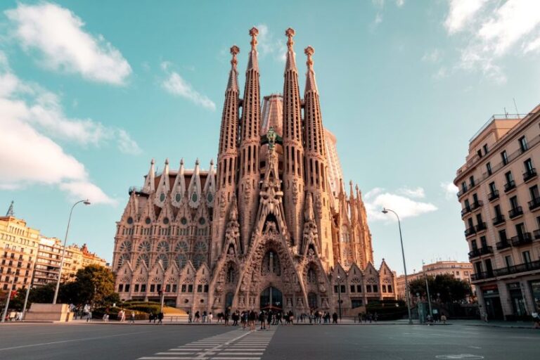 Spain Joins Italy, Turkey, Austria in 2025 German Tourism Boom