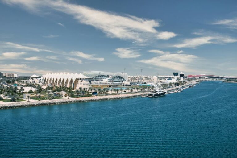 UAE Tourism: Stable Operations & Visitor Safety